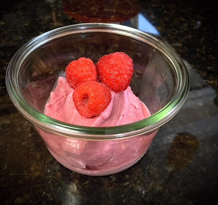 Easy Homemade Vegan Raspberry Ice Cream – Kat & her Latte